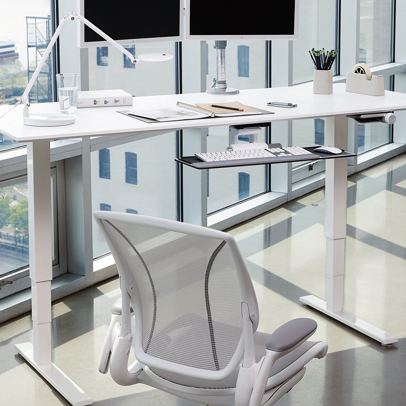 Height Adjustable Standing Desk | Float | Humanscale